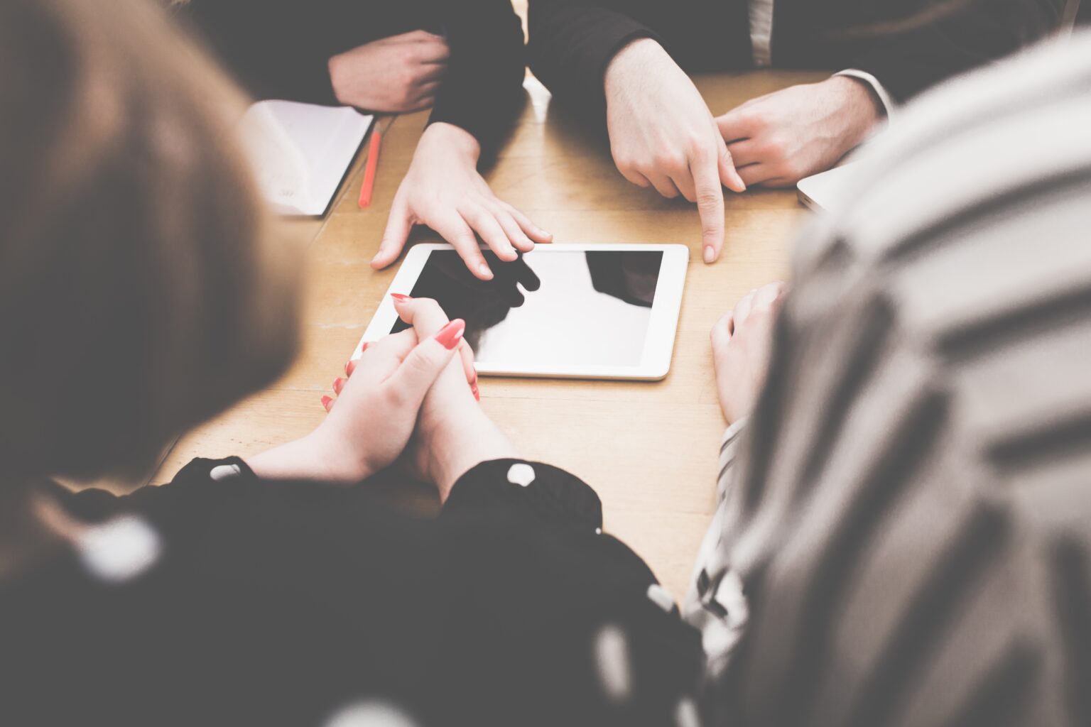 Identifying variables for a negotiation - Hexis Quadrant